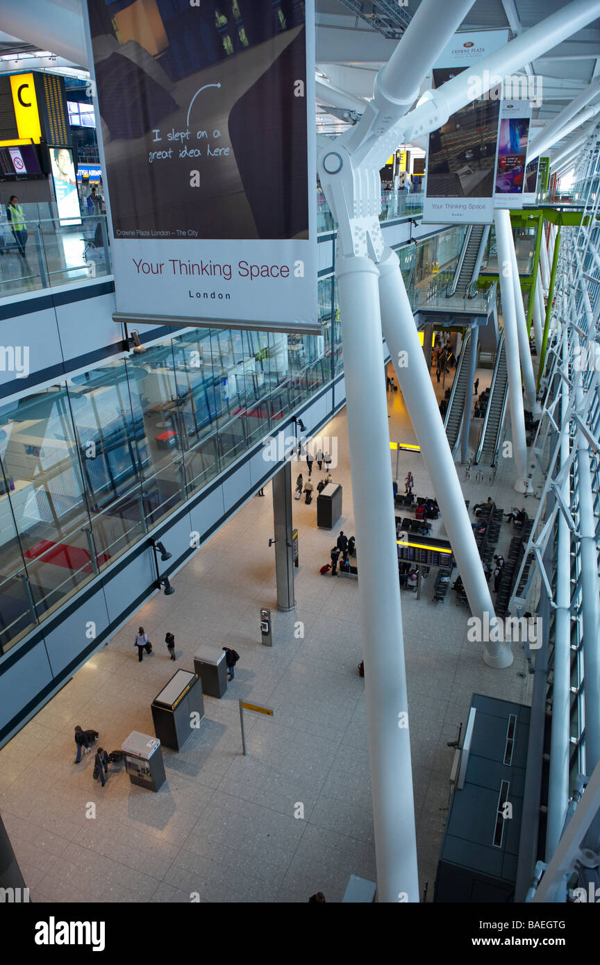Heathrow Terminal 5 London Check in area Stock Photo - Alamy