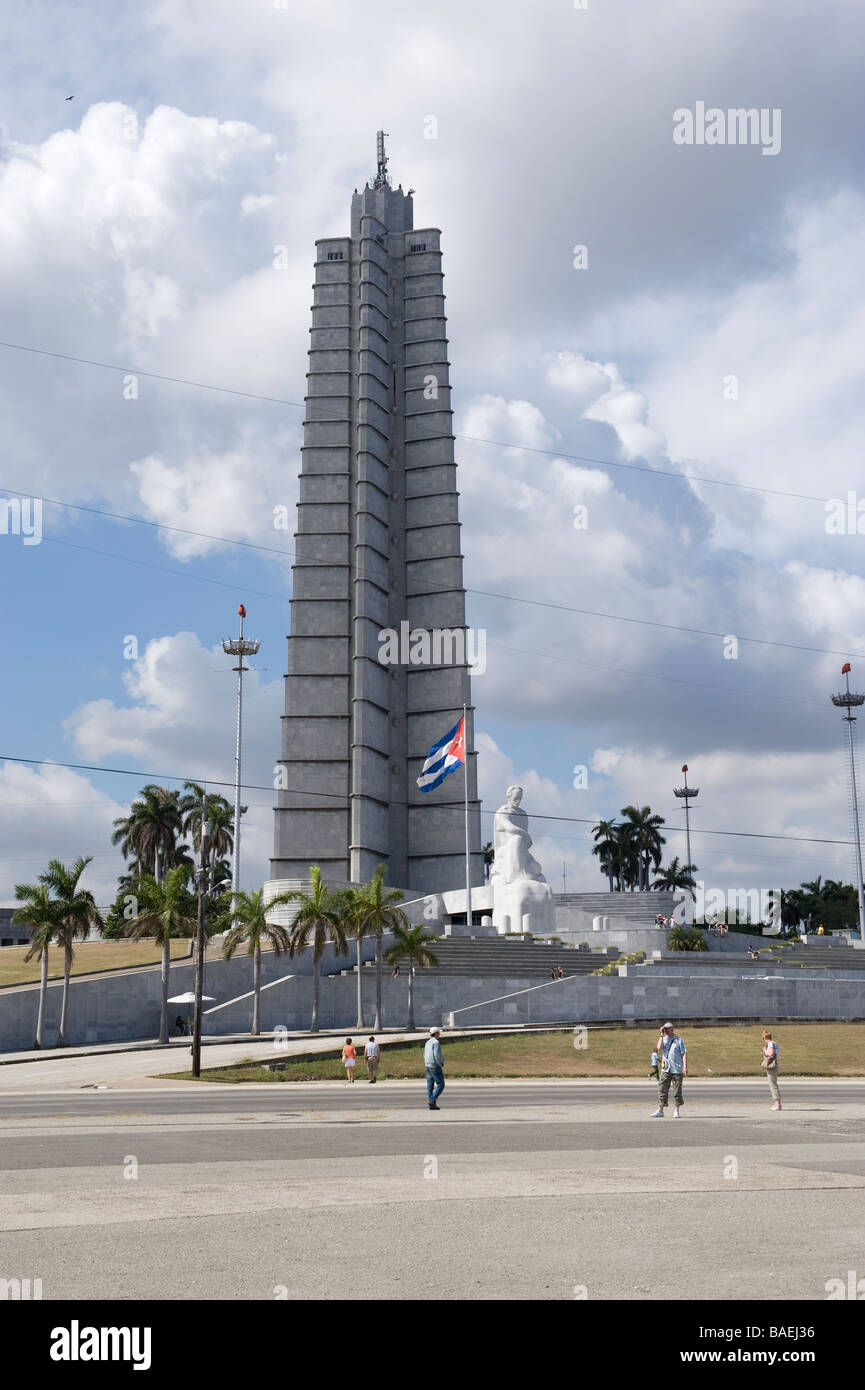 Tallest building in cuba hi-res stock photography and images - Alamy
