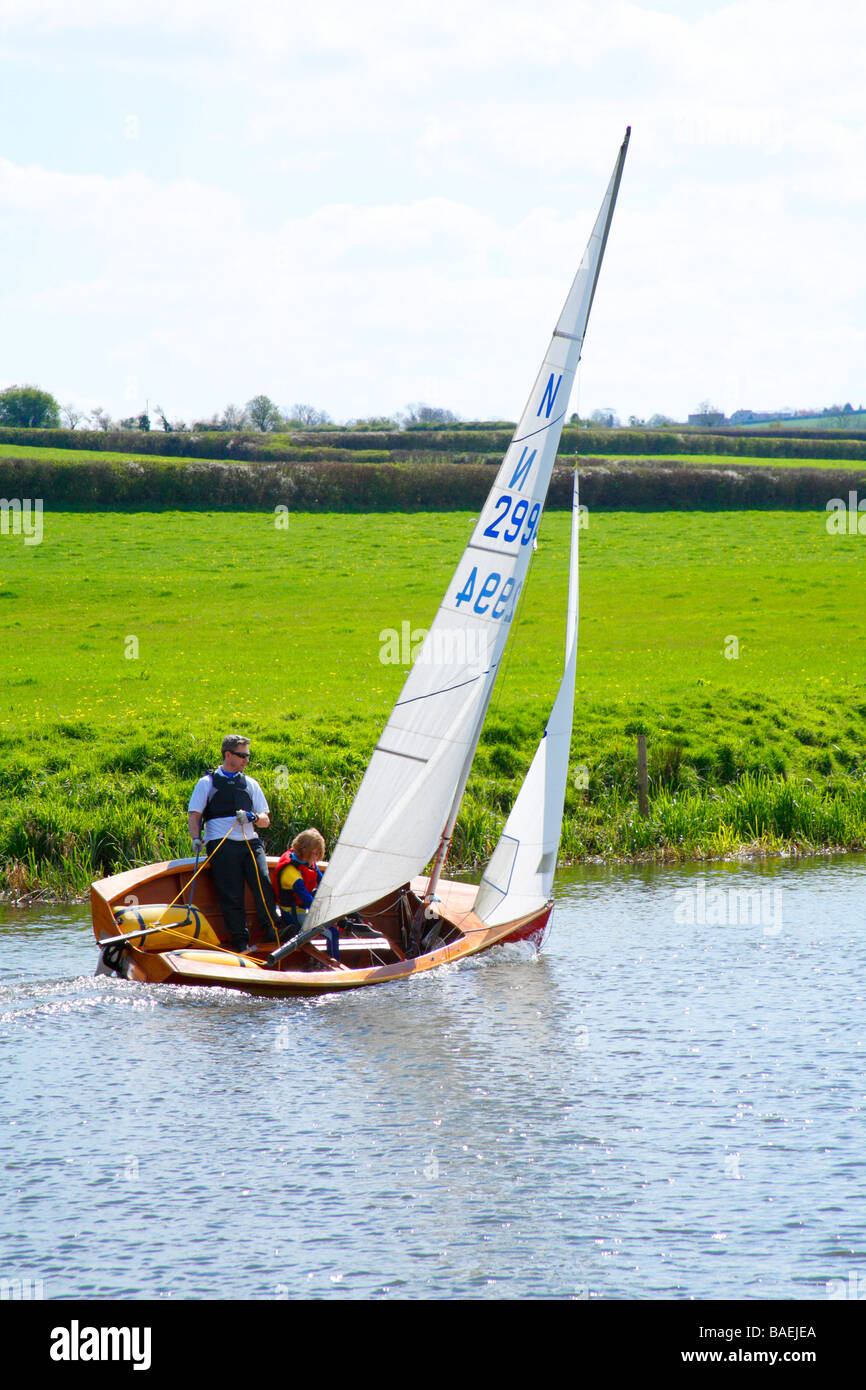 sailing dinghy under sail Stock Photo - Alamy