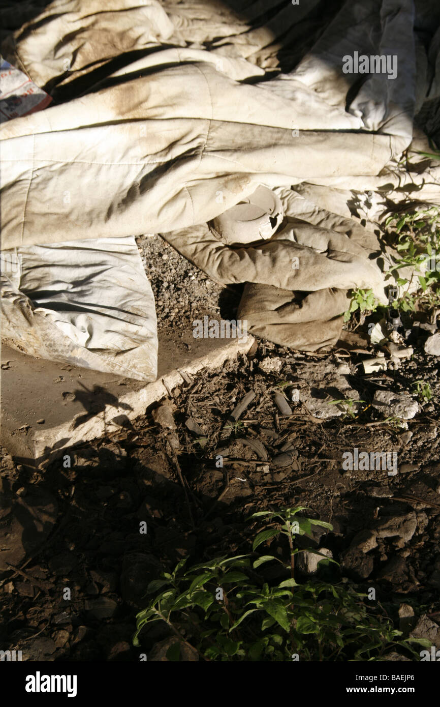 bed of homeless man person under bridge Stock Photo - Alamy