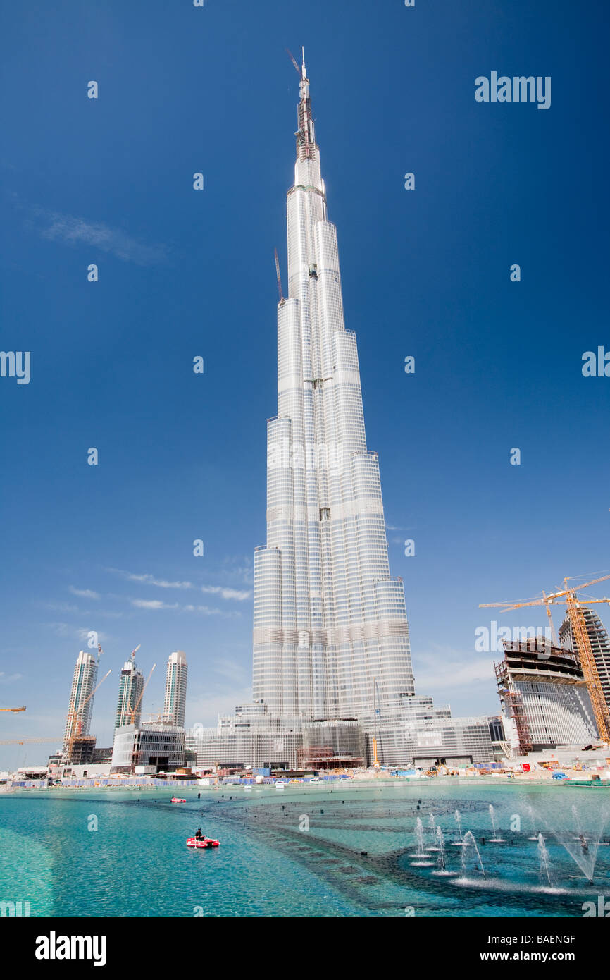 The Burj Dubai the worlds tallest building in Dubai Stock Photo - Alamy