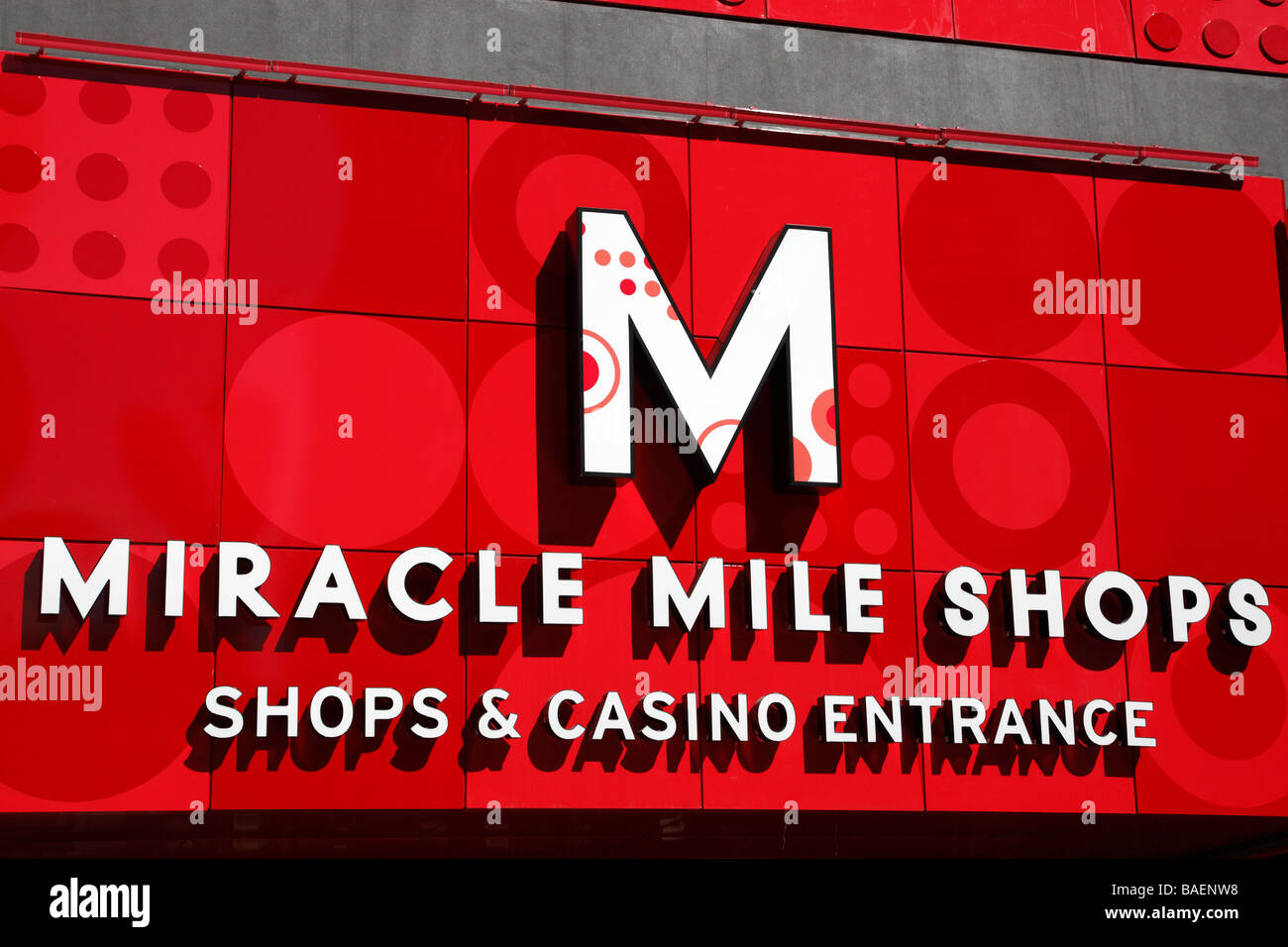 Miracle mile mall hi-res stock photography and images - Alamy