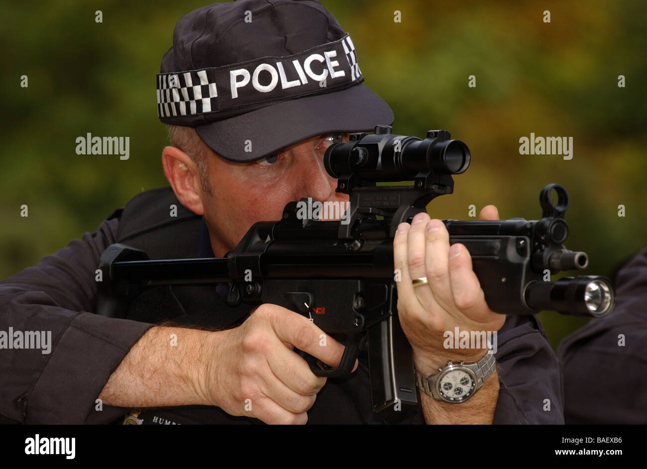 Humberside police officer training with a Heckler Koch 9mm MP5 Stock ...