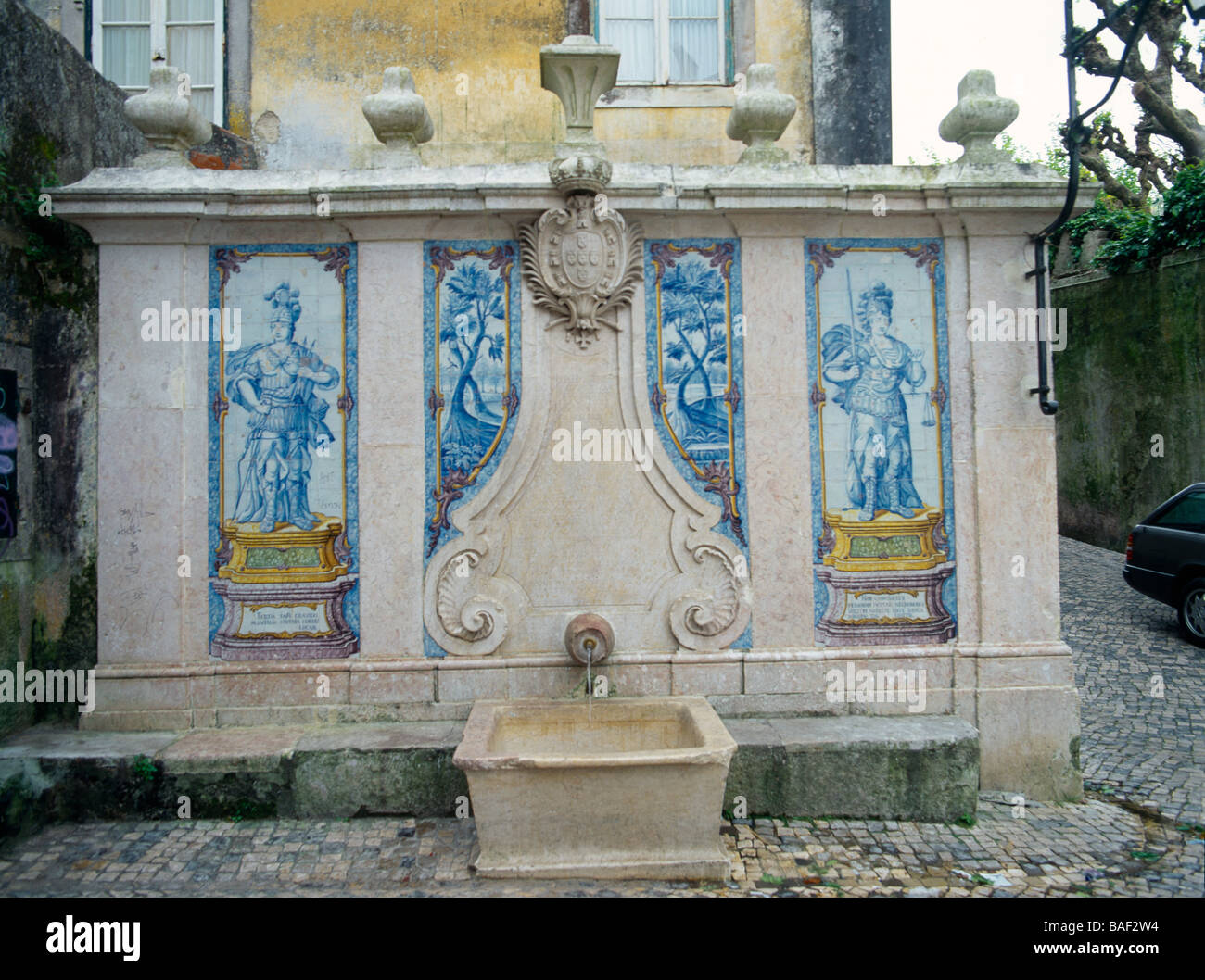 Sintra drinking fountain hi-res stock photography and images - Alamy