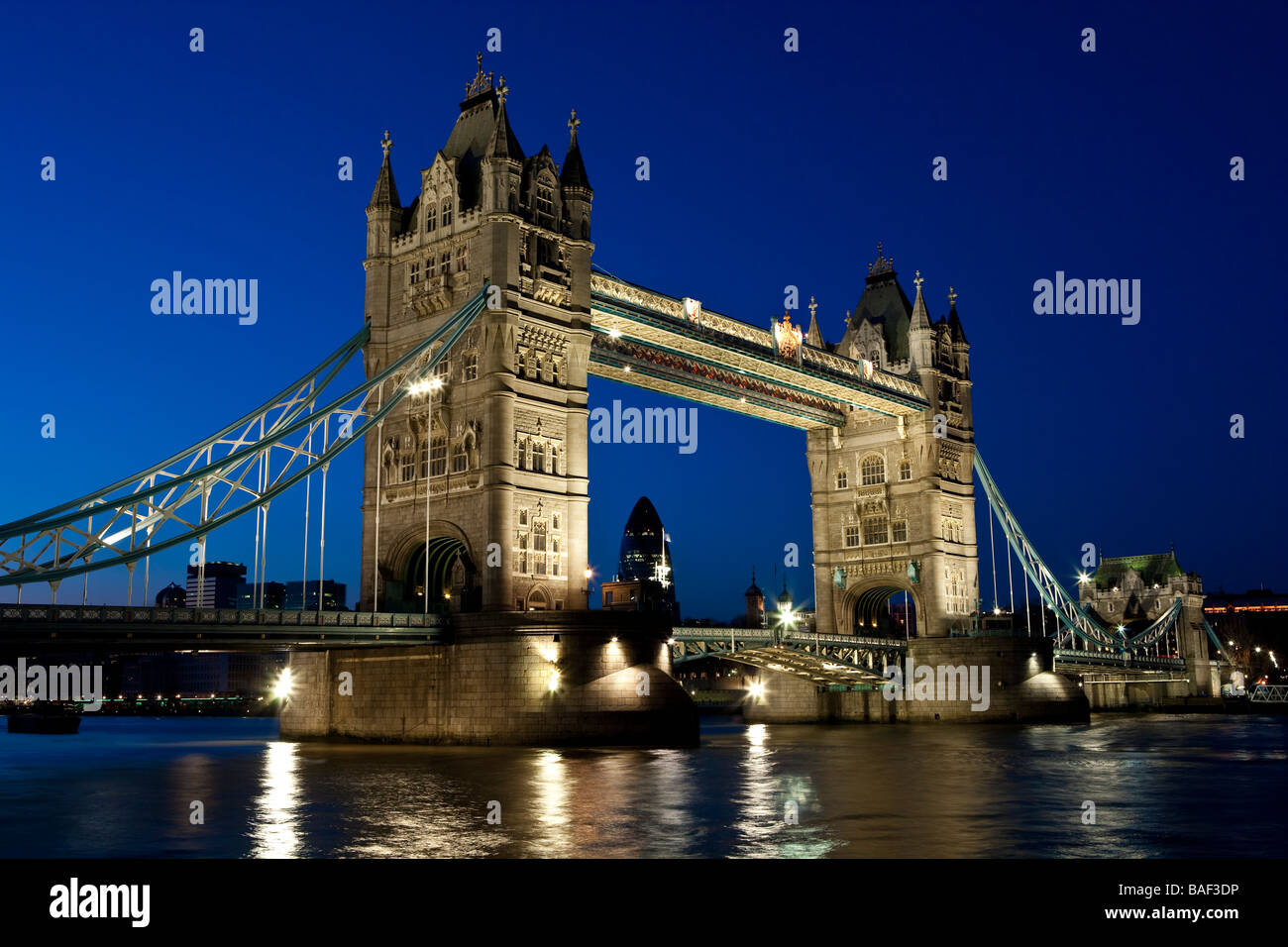 Tower Bridge at dusk Stock Photo - Alamy