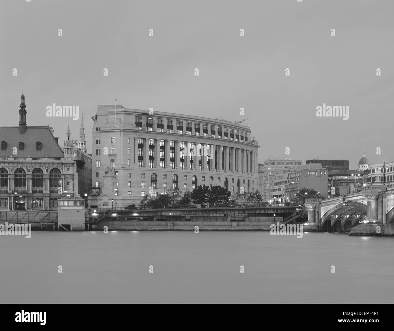 Unilever house interior hi-res stock photography and images - Alamy