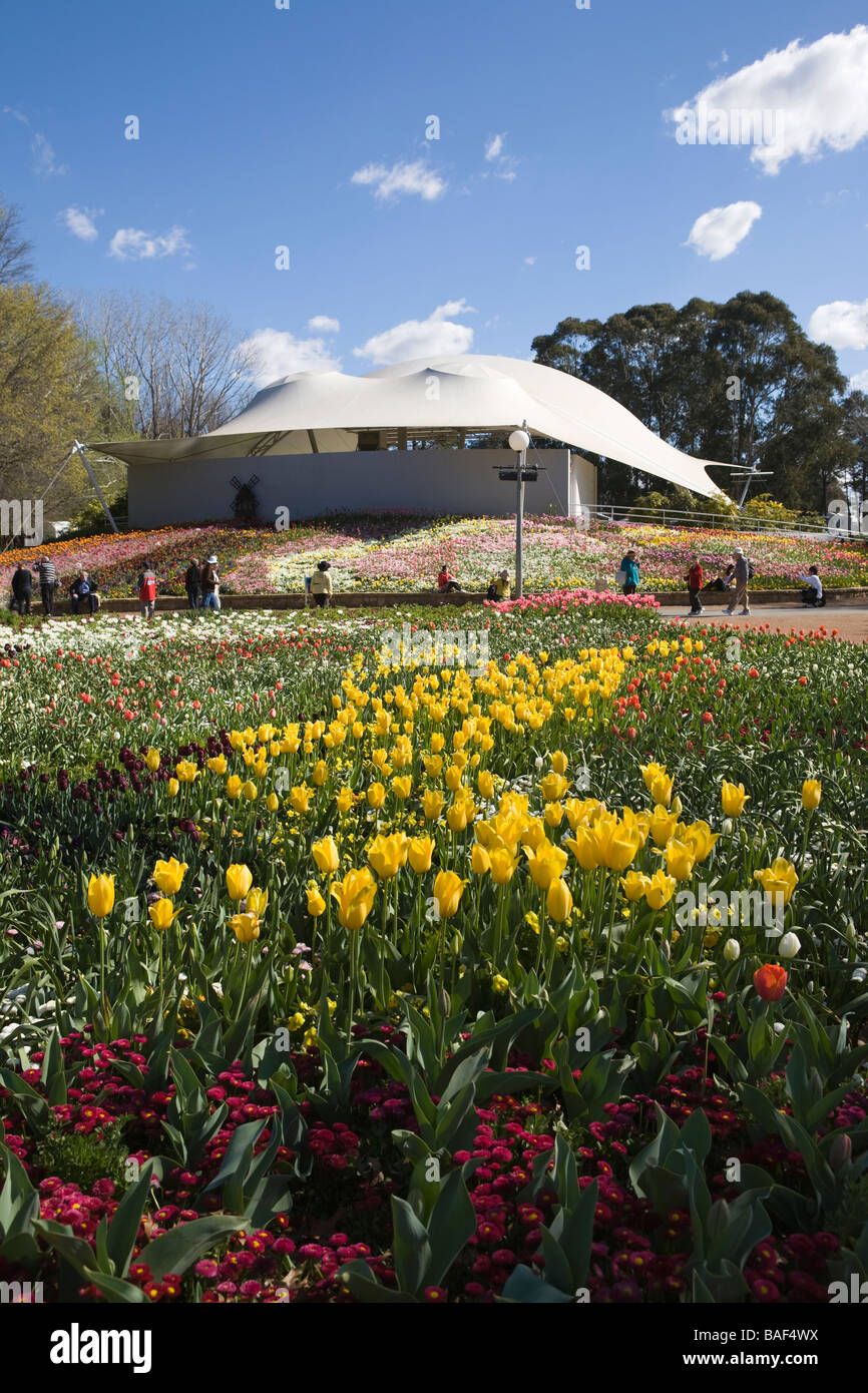 Stage feature floral spectacular, Commonwealth park, Canberra ...
