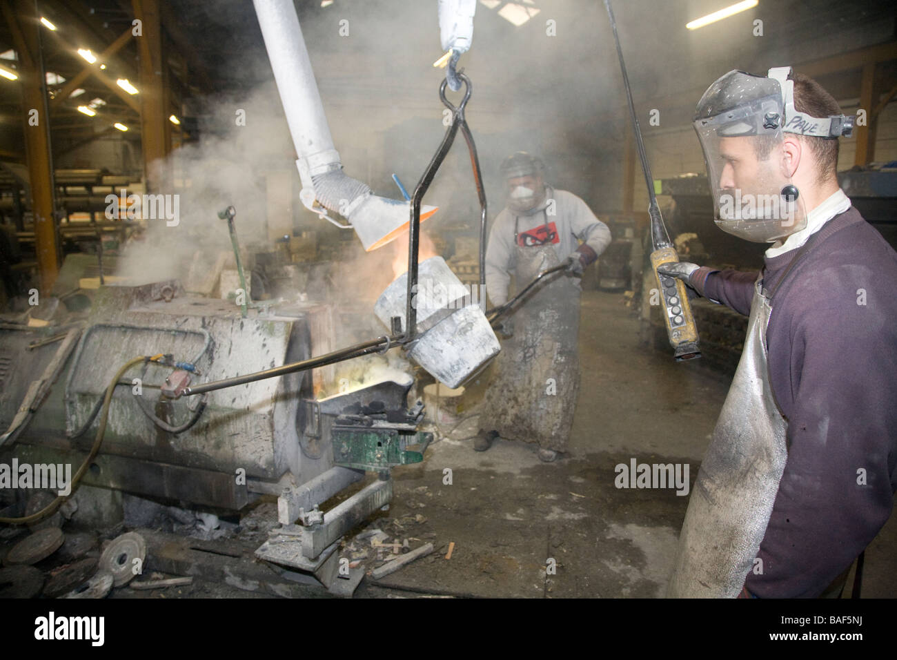 Metal masks hi-res stock photography and images - Alamy