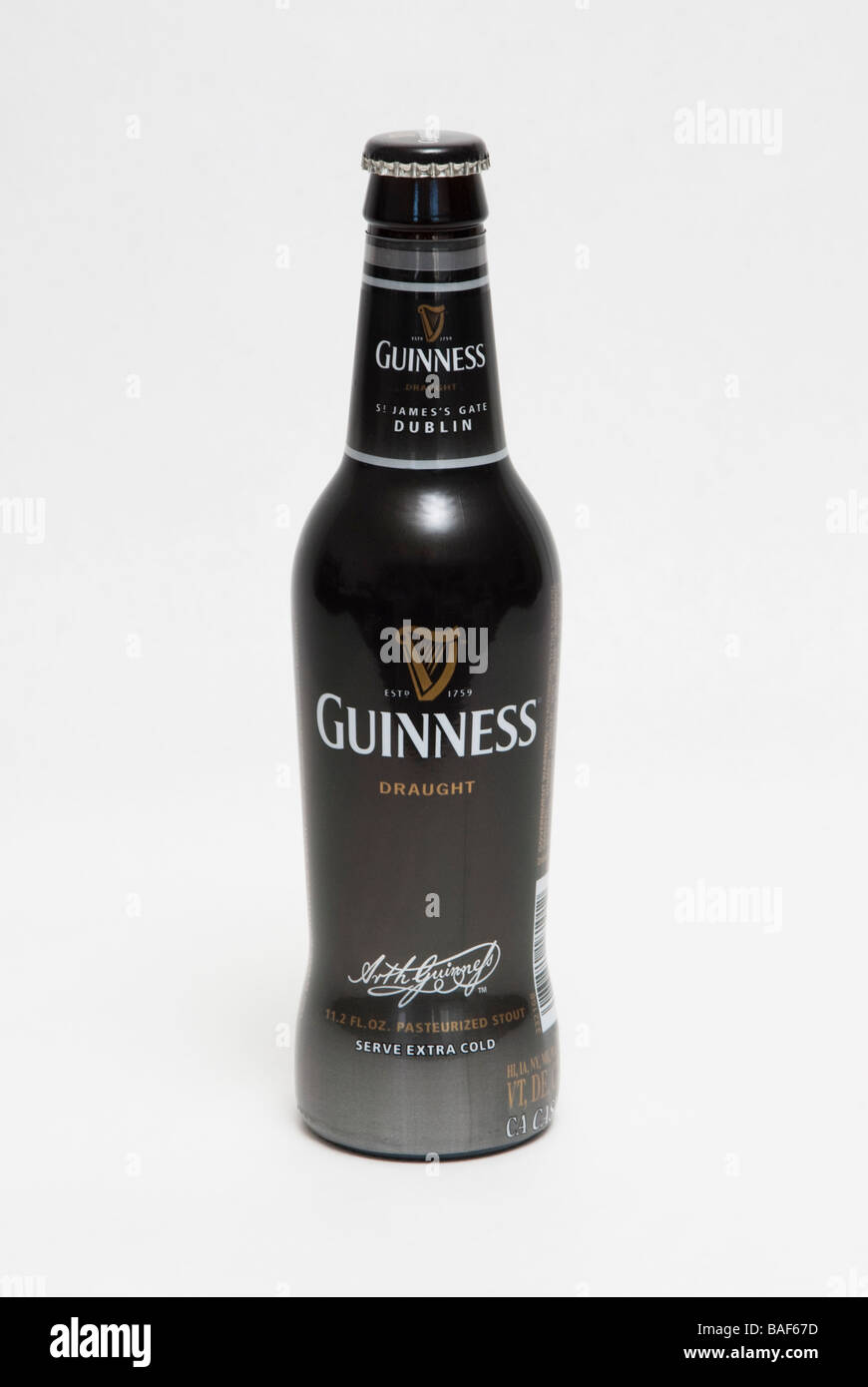 a bottle of Guinness draught beer on a white background Stock Photo - Alamy