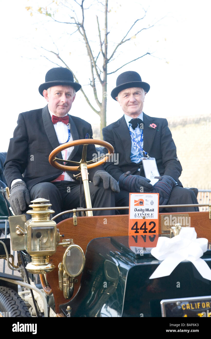 Laurel and hardy car hi-res stock photography and images - Alamy