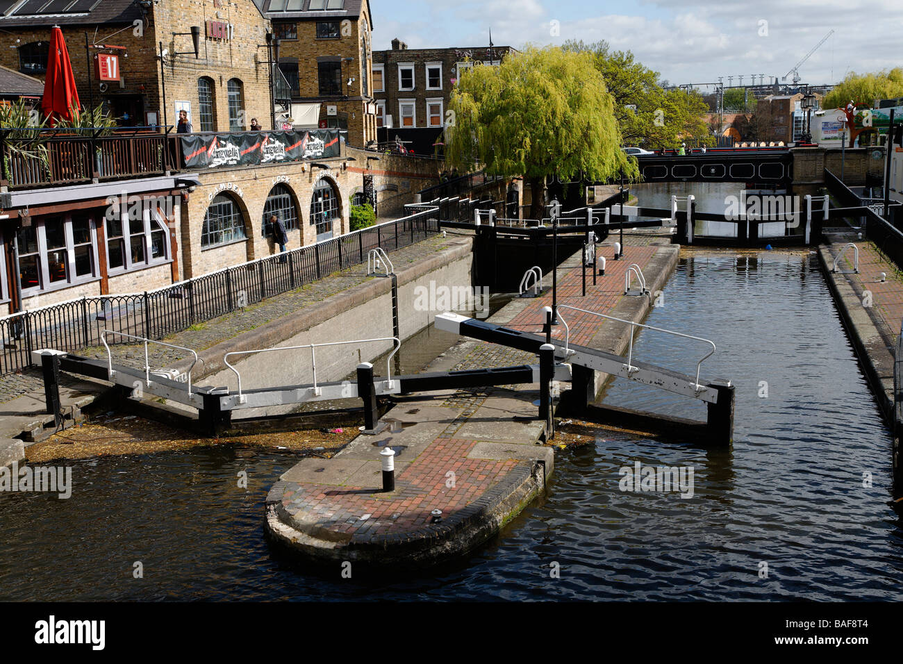 Regent's canal, Camden Lock, London, England Stock Photo - Alamy