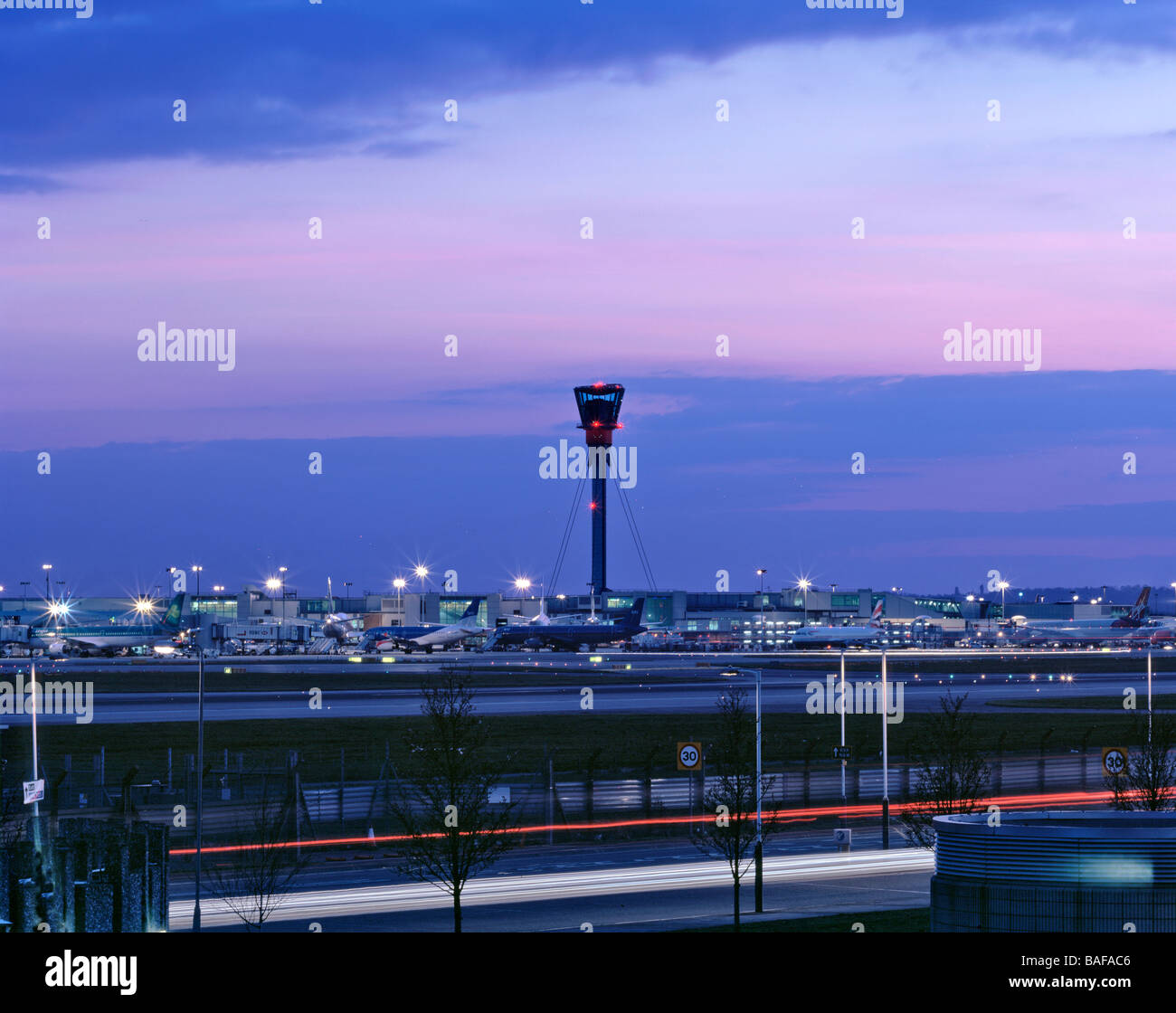 Control Tower Heathrow Airport, London, United Kingdom, Richard Rogers ...