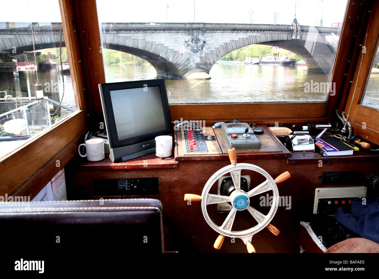 Wheelhouse of River Thames cruiser Kew 2009 Stock Photo - Alamy