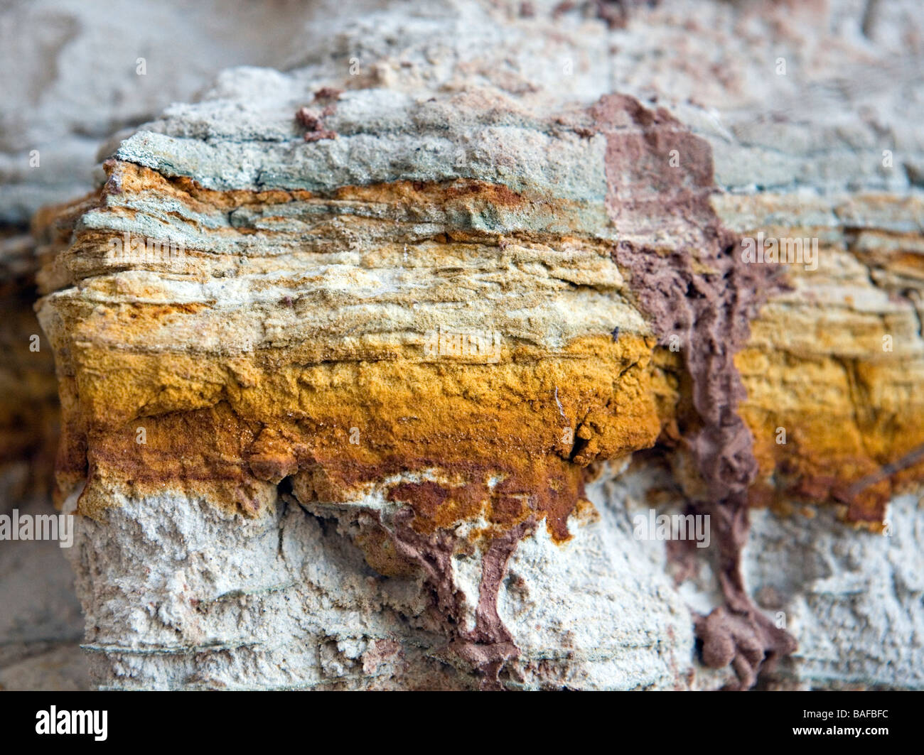 Sandstone outcrop layers hi-res stock photography and images - Alamy