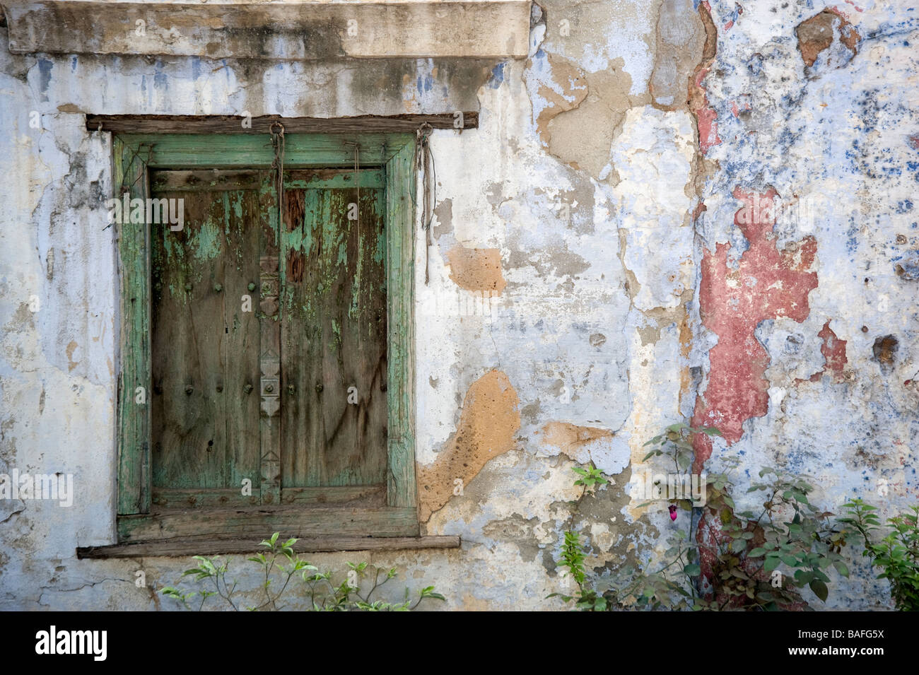 Indian Shutters Stock Photos & Indian Shutters Stock Images - Alamy