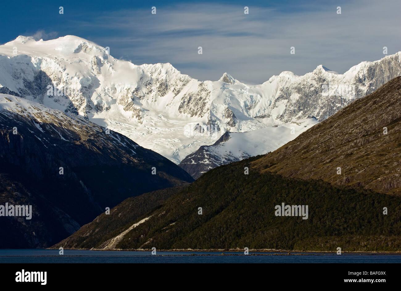 Captain of hms beagle hi-res stock photography and images - Alamy