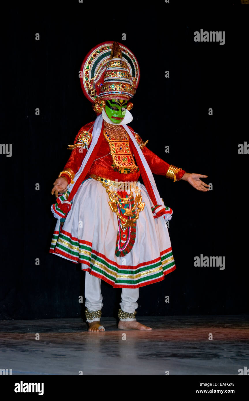 Dancer at a folk dance show Delhi India Stock Photo - Alamy
