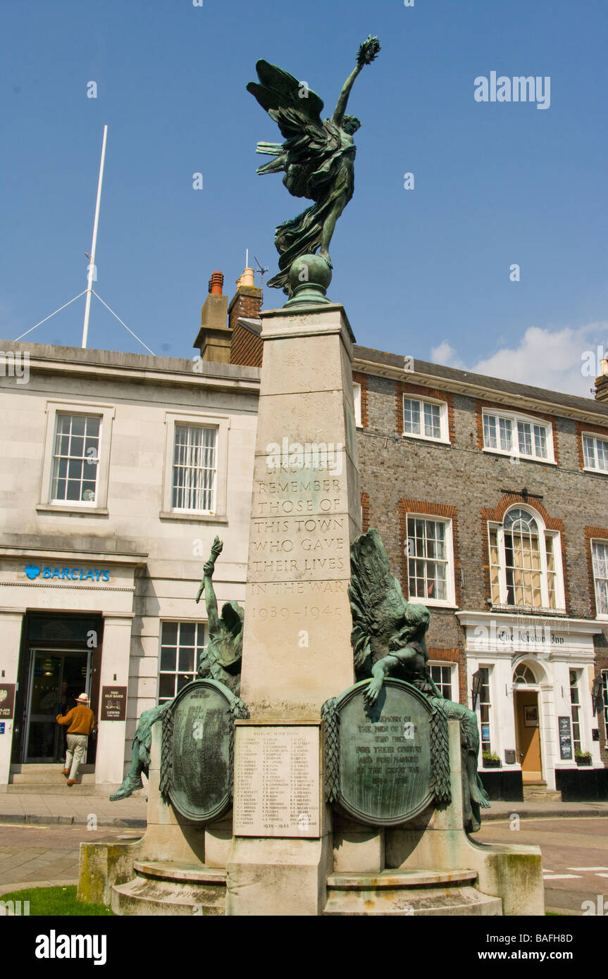 Lewes monument hi-res stock photography and images - Alamy