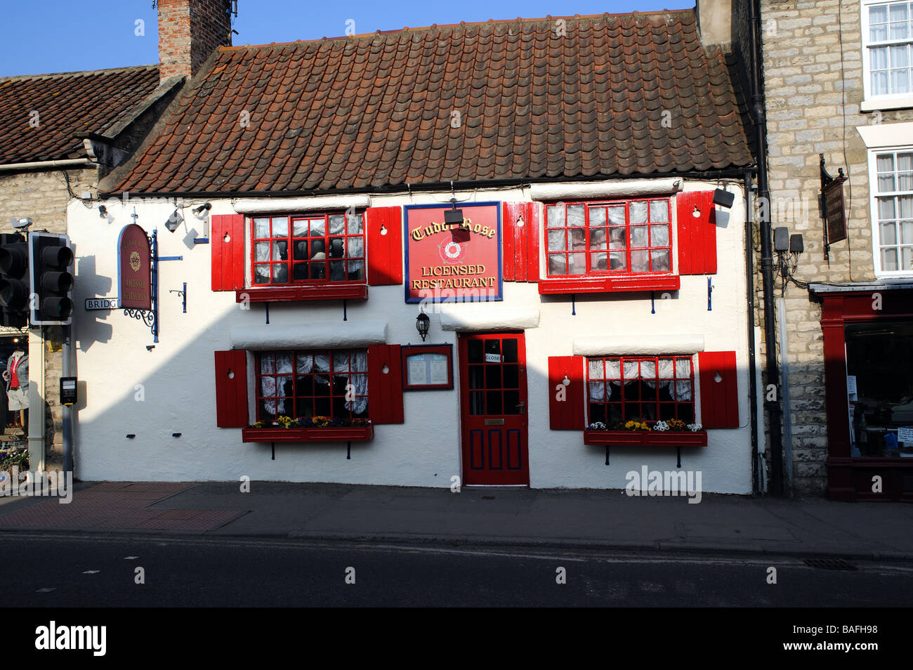 Helmsley pub hi-res stock photography and images - Alamy
