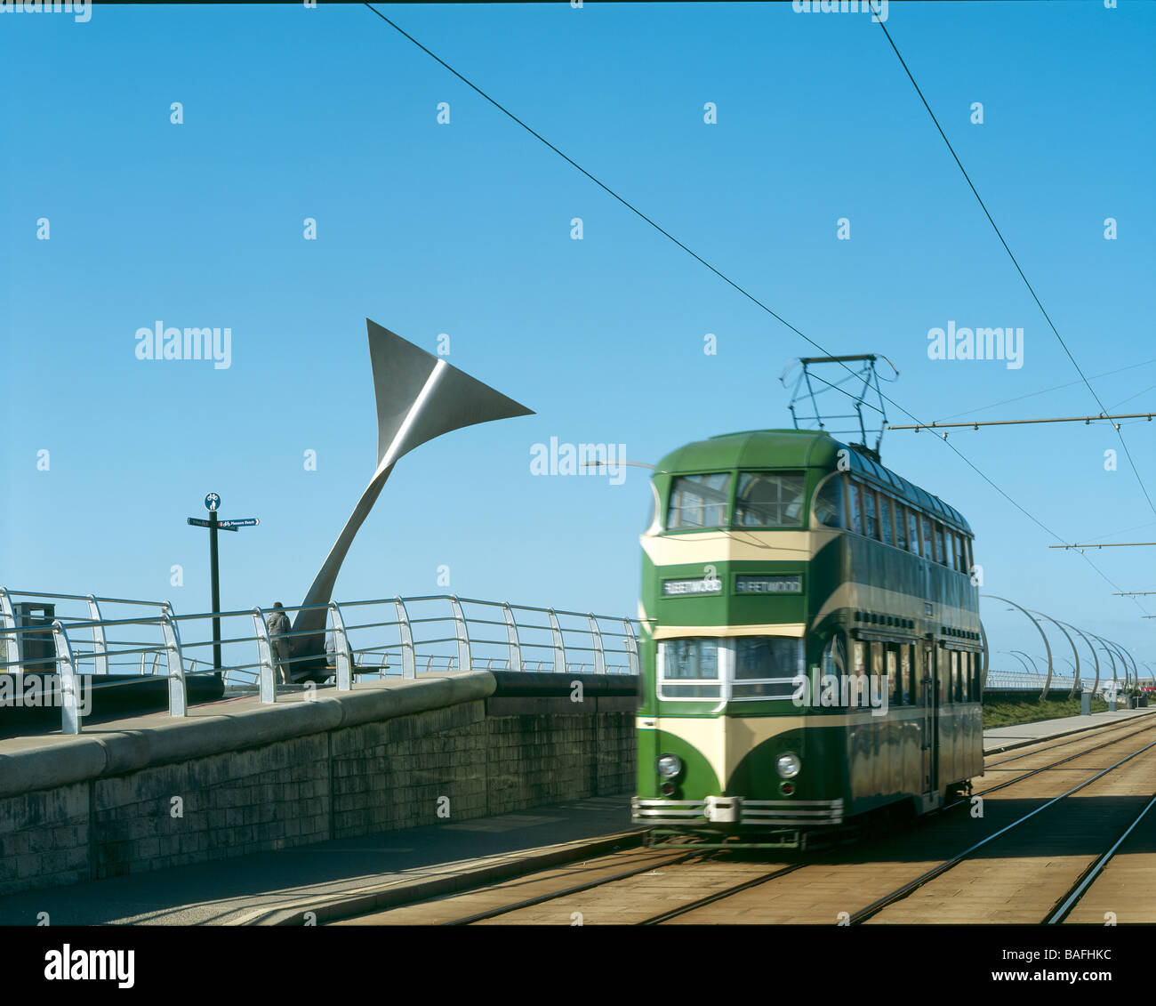Rotating Wind Shelter, Blackpool, United Kingdom, McChesney Architects ...