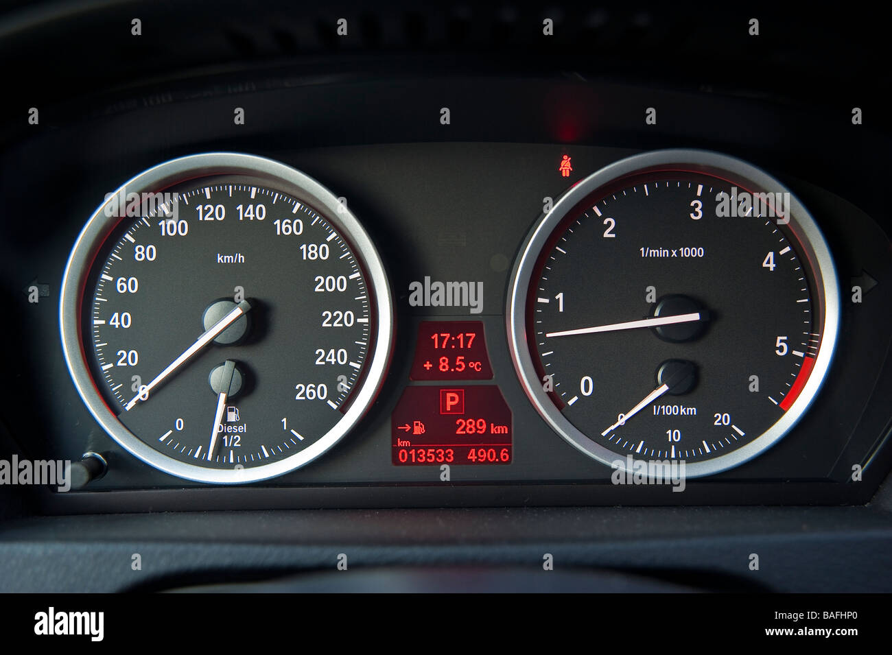 Instruments BMW X6 Stock Photo - Alamy