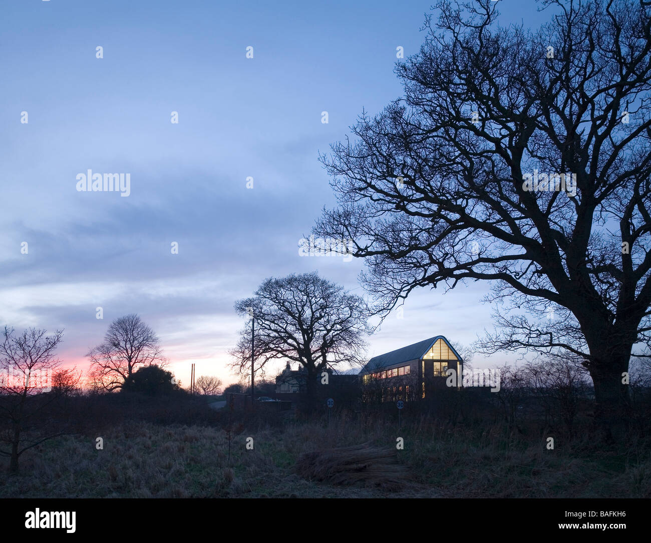Holly Barn Private House, United Kingdom, Knox Bhavan Architects, Holly ...