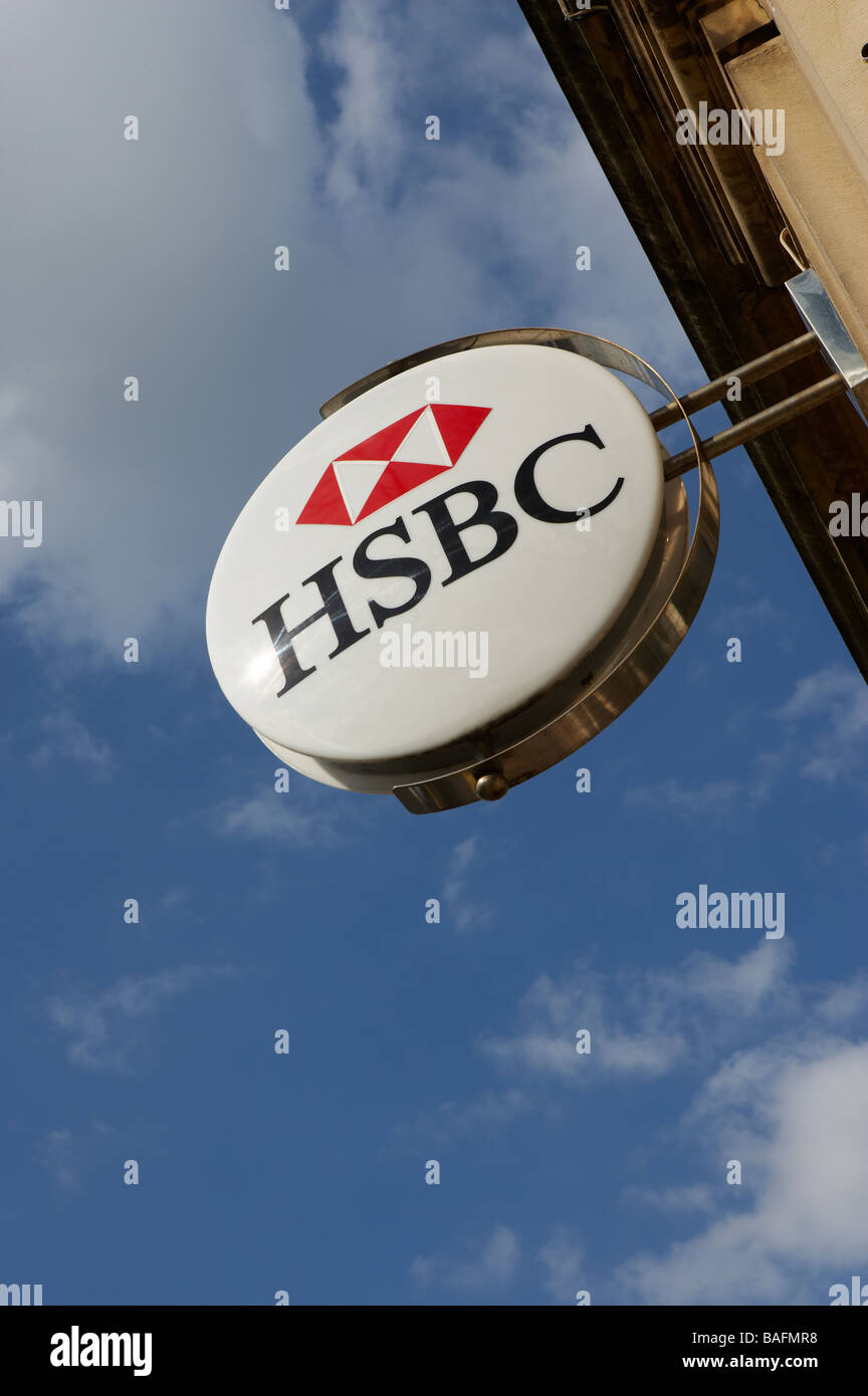 Hsbc logo hi-res stock photography and images - Alamy