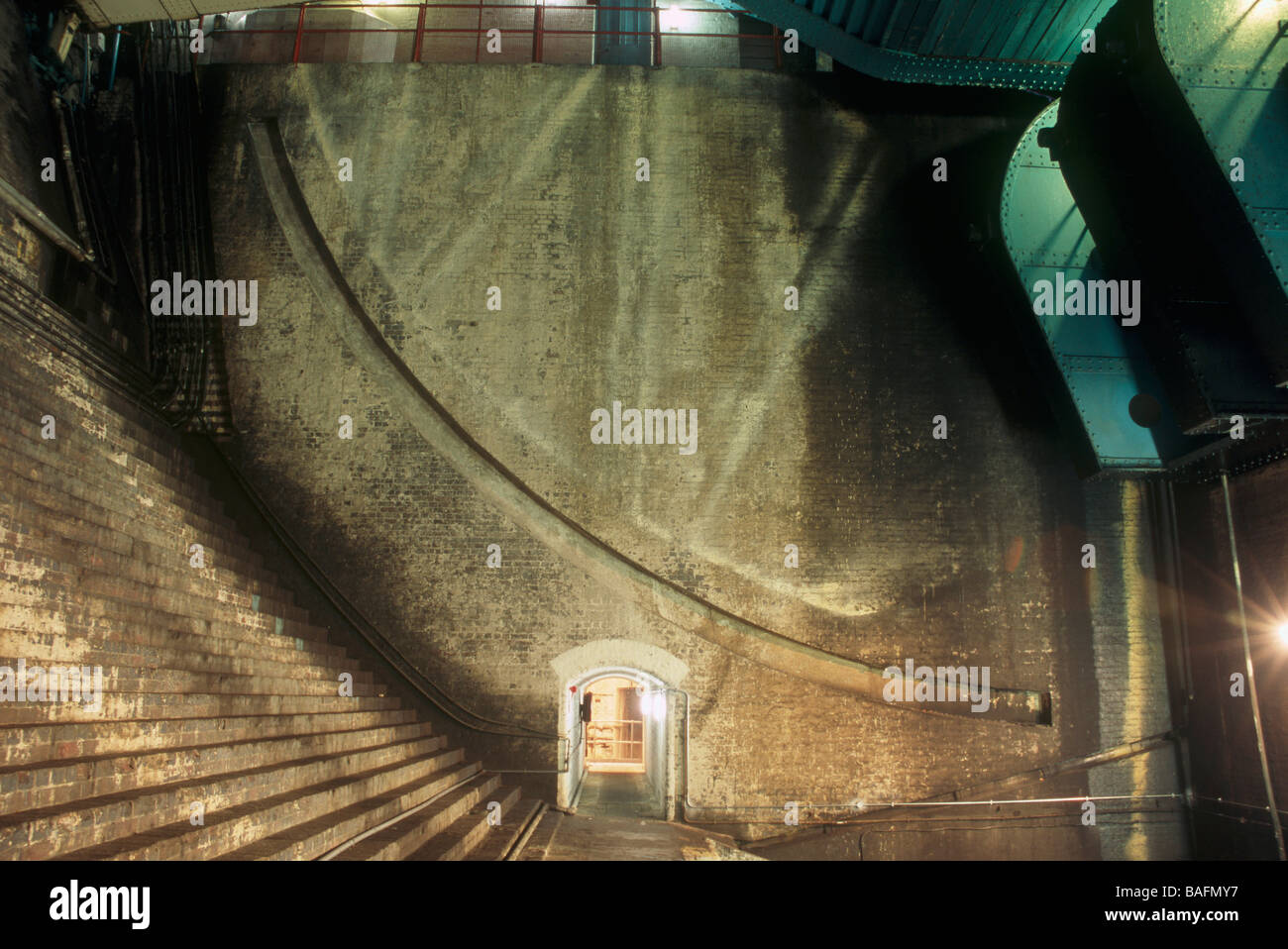 Bascule Chamber Tower Bridge High Resolution Stock Photography and ...