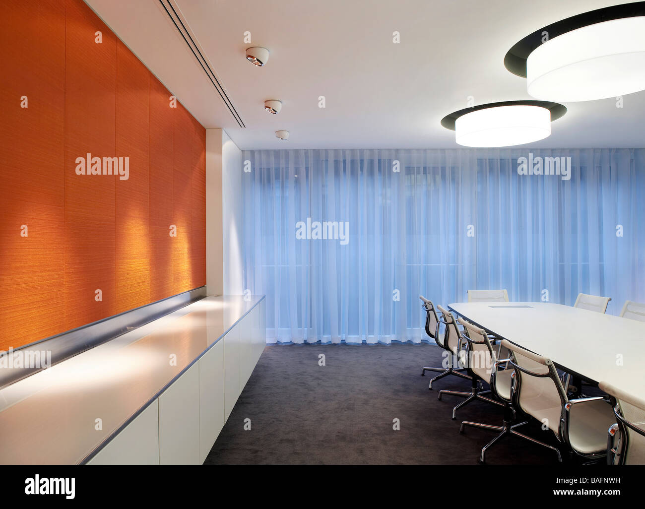 Plough place london hi-res stock photography and images - Alamy