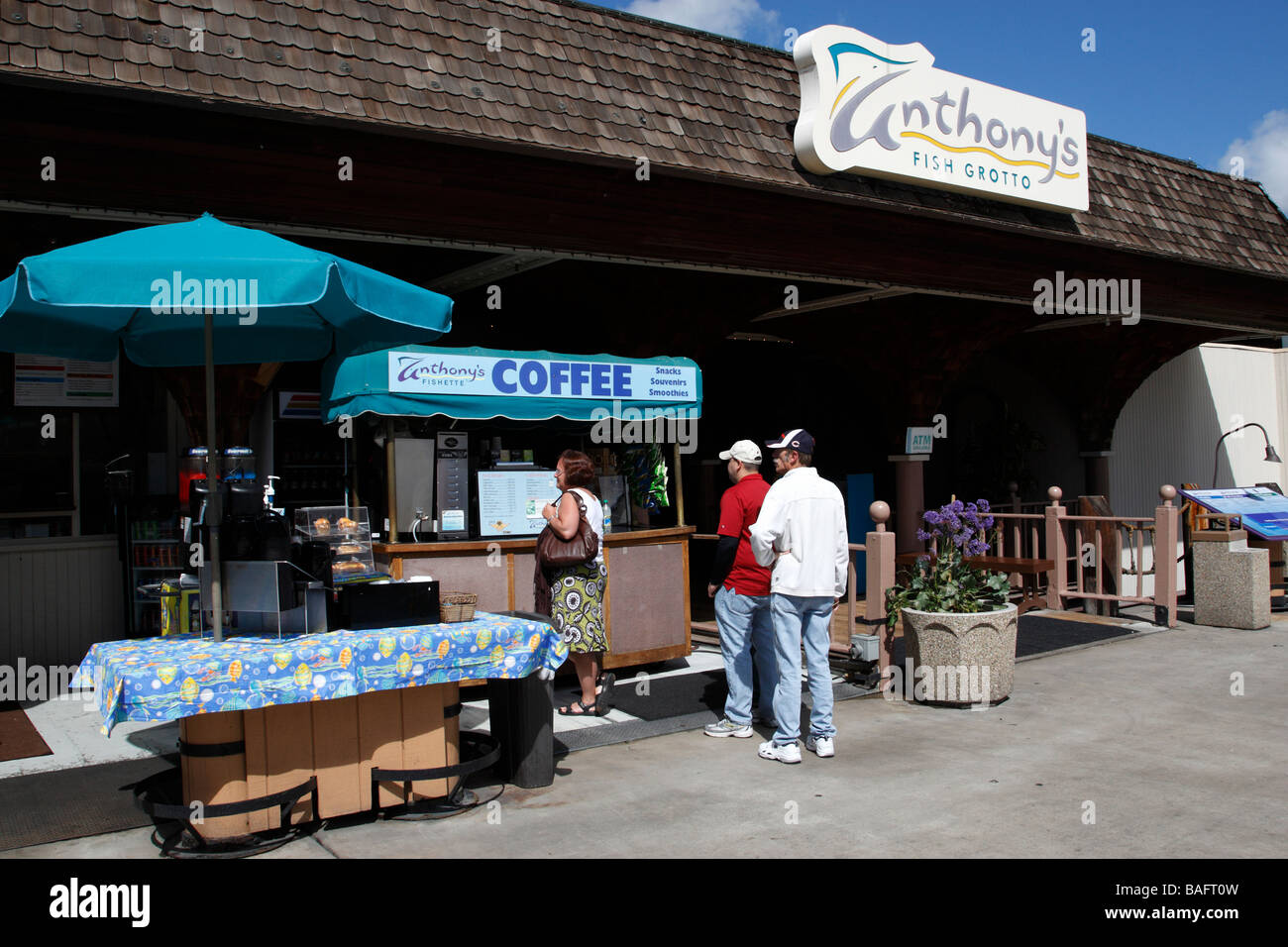 Entrance blue grotto hi-res stock photography and images - Alamy
