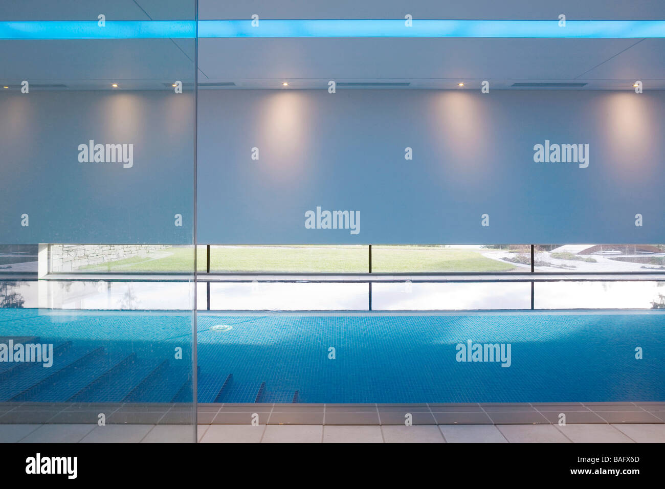 Calm pool hi-res stock photography and images - Alamy