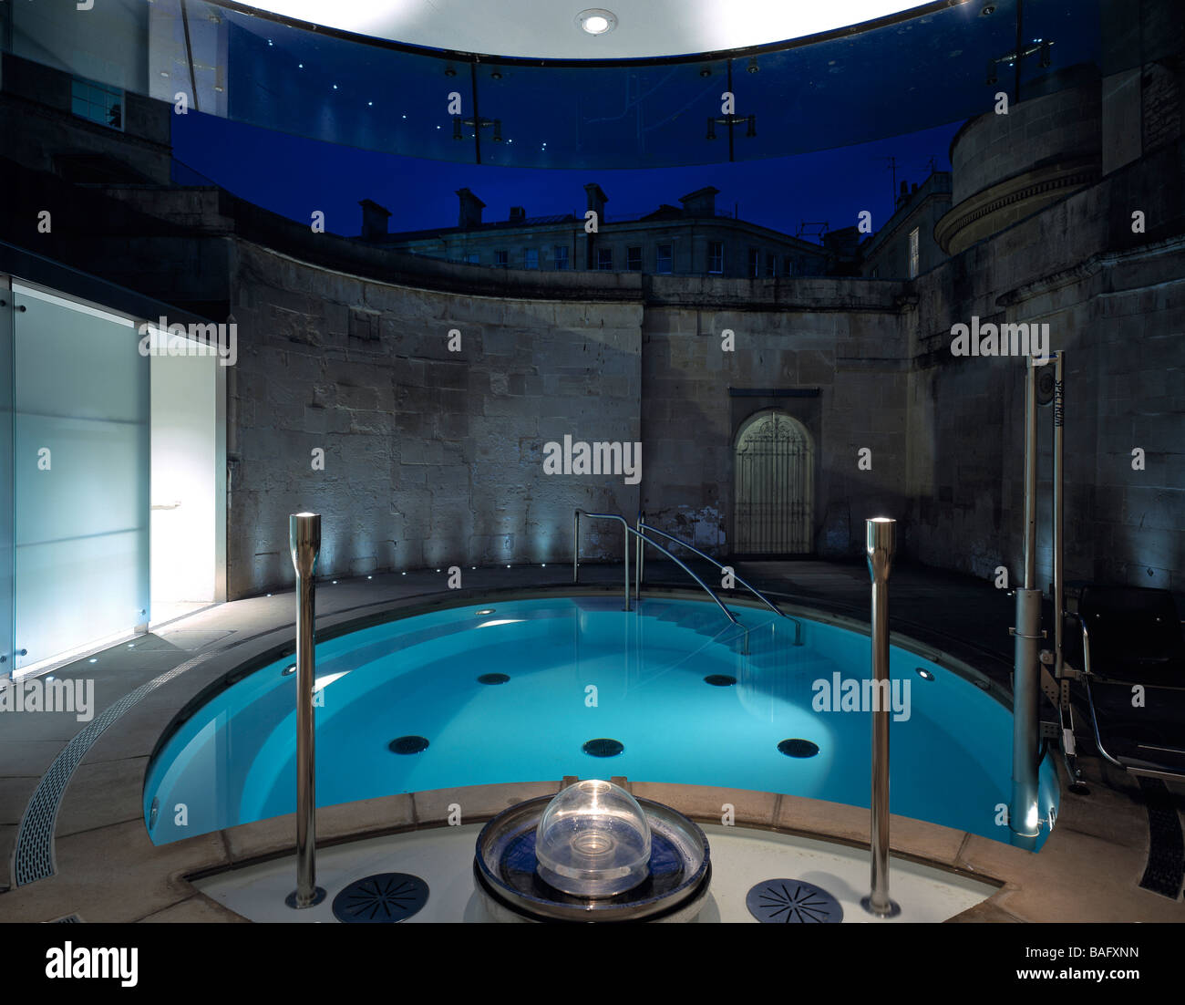 Cross bath spa building spa hi-res stock photography and images - Alamy