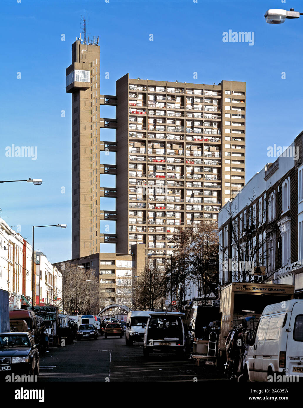 Trellick Tower, London, United Kingdom, Erno Goldfinger, Trellick tower ...