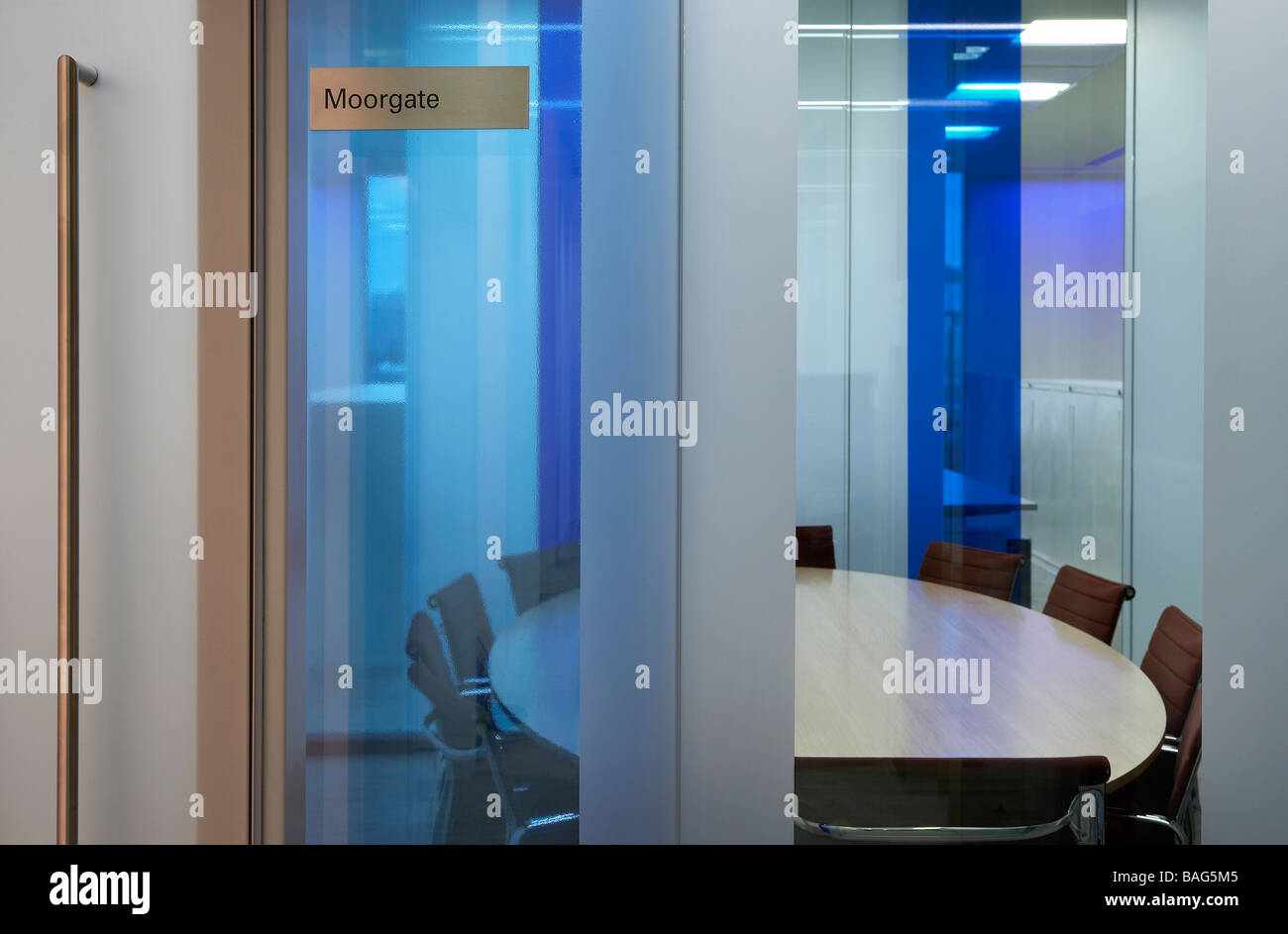 isg offices moorgate meeting room Stock Photo - Alamy