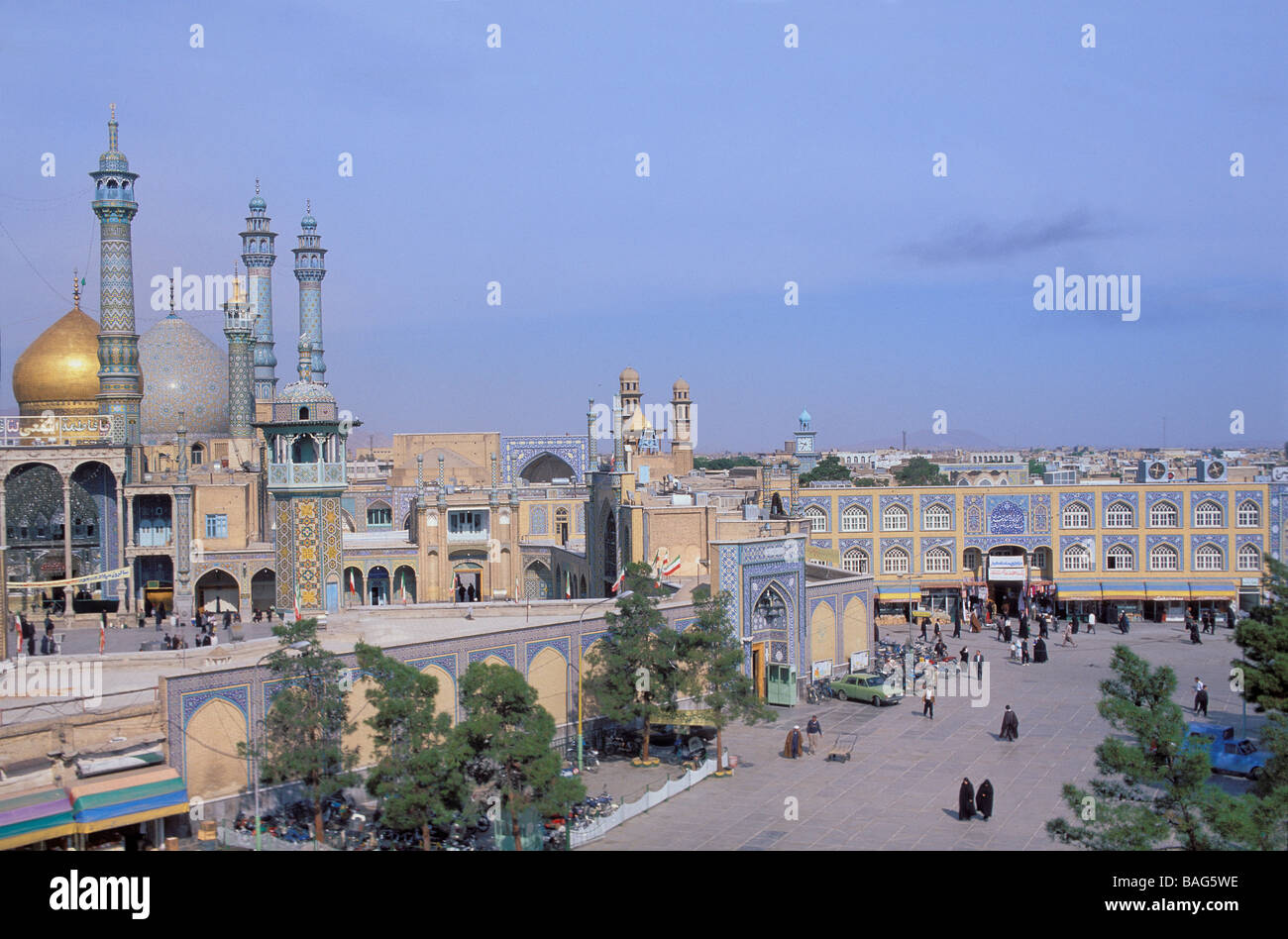 Iran, Qom Province, Qom, mausoleum of Fatima Stock Photo - Alamy