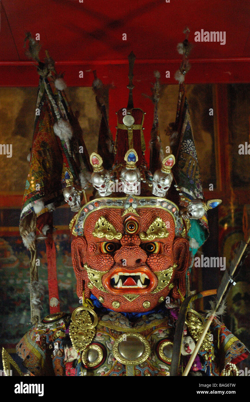 Dance tsam hi-res stock photography and images - Alamy