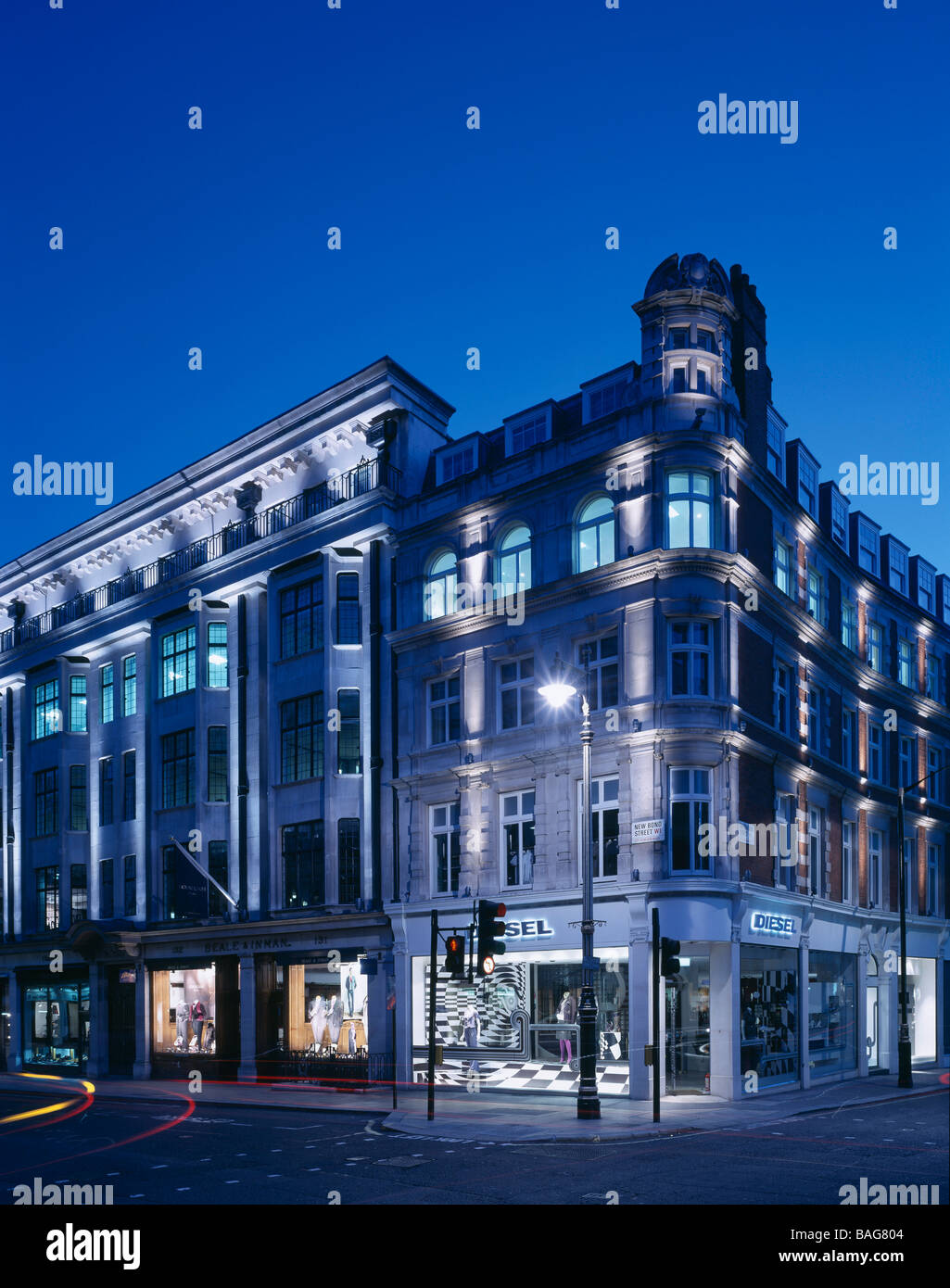 Office retail development w1 hi-res stock photography and images - Alamy