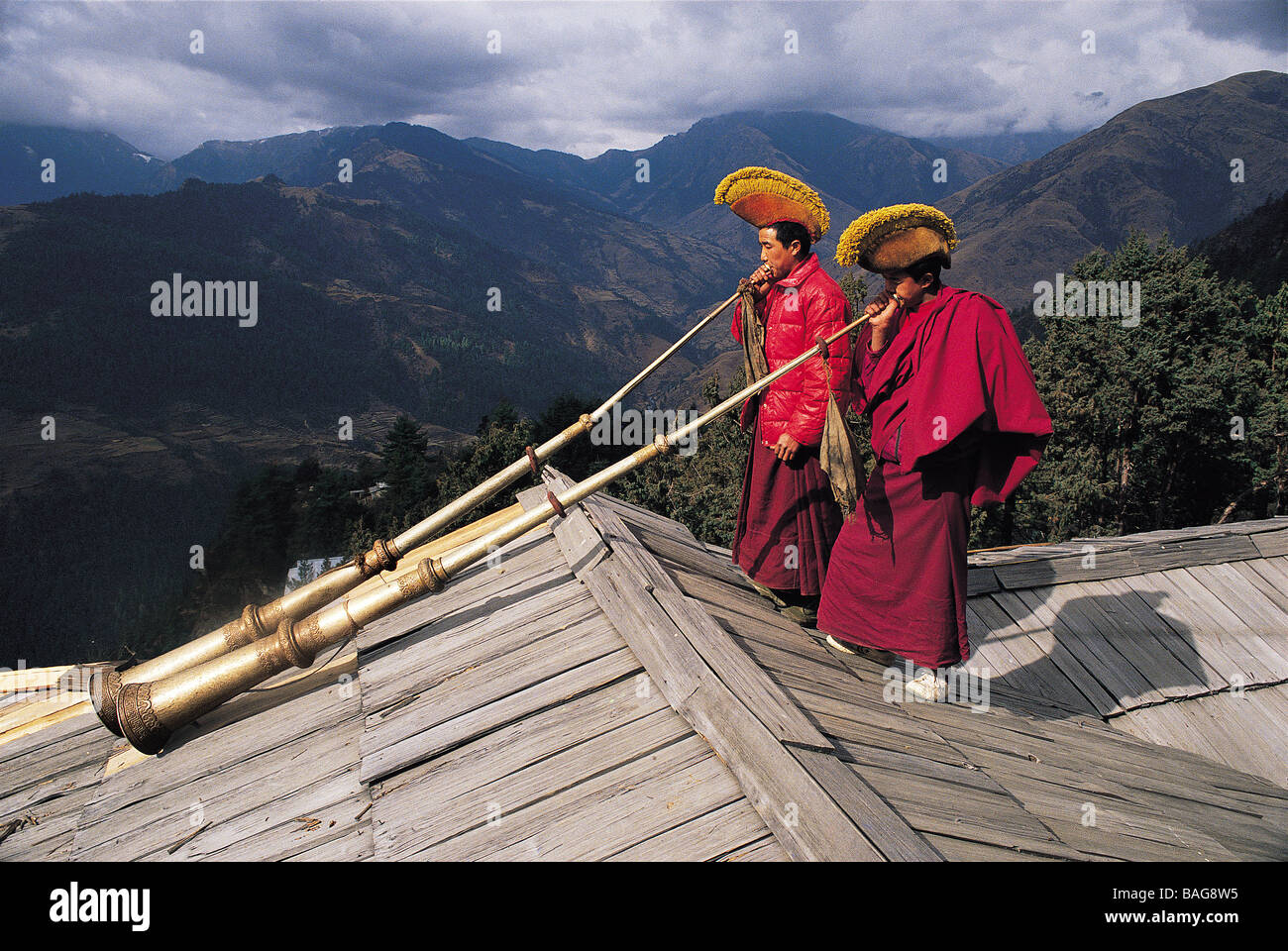 Gyaling hi-res stock photography and images - Alamy