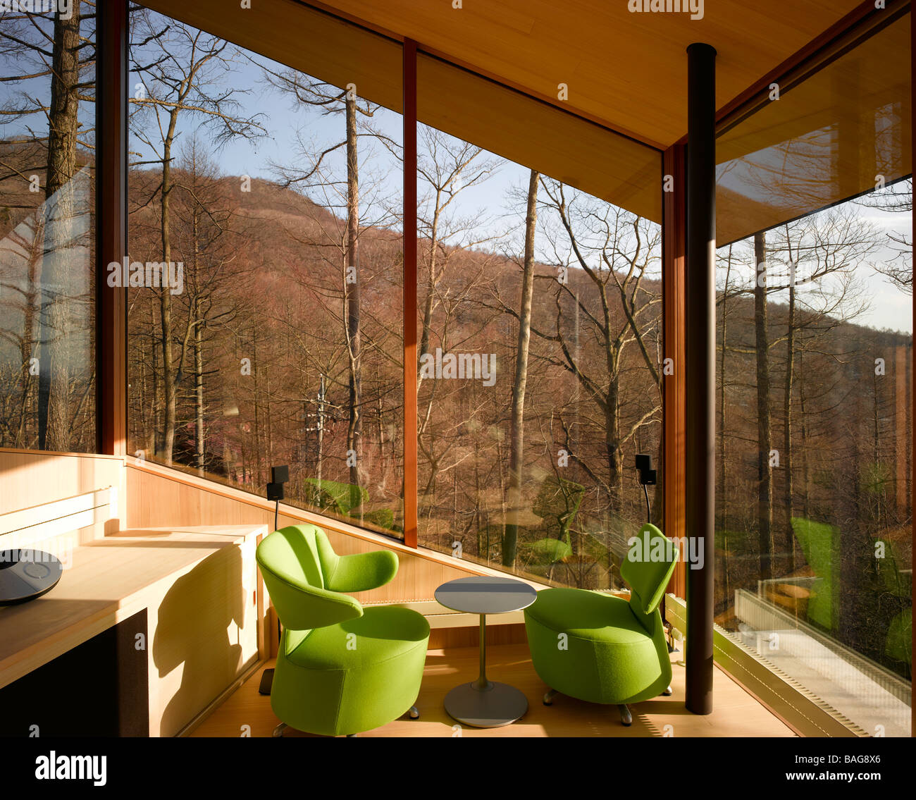 House Crane, Karuizawa, Japan, Atelier Bow-Wow, House crane interior ...