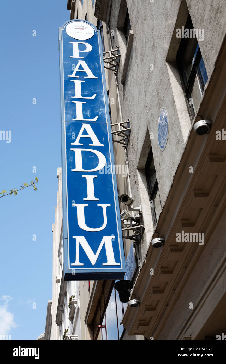 Theatre palladium sign hi-res stock photography and images - Alamy