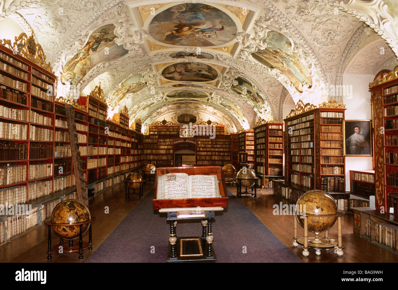 Prague castle library hi-res stock photography and images - Alamy