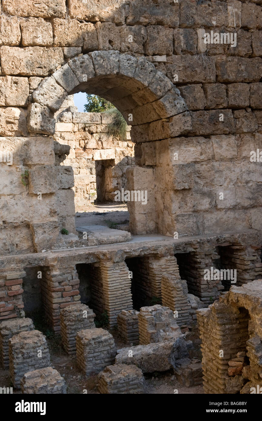 Roman thermae hi-res stock photography and images - Alamy