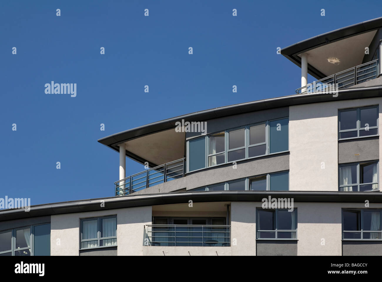 CENTRIUM APARTMENTS, ACANTHUS FERGUSON MANN ARCHITECTS, WOKING, UNITED ...