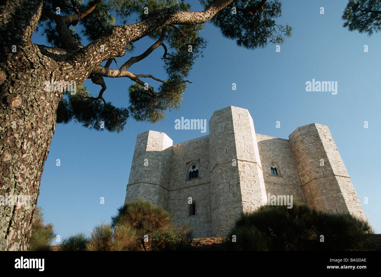 Italy, Puglia, Castel del Monte, castle from the 13th century ...