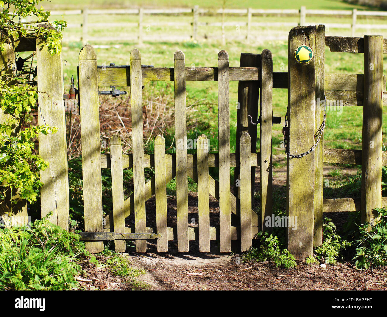 Footpath track trail hi-res stock photography and images - Alamy