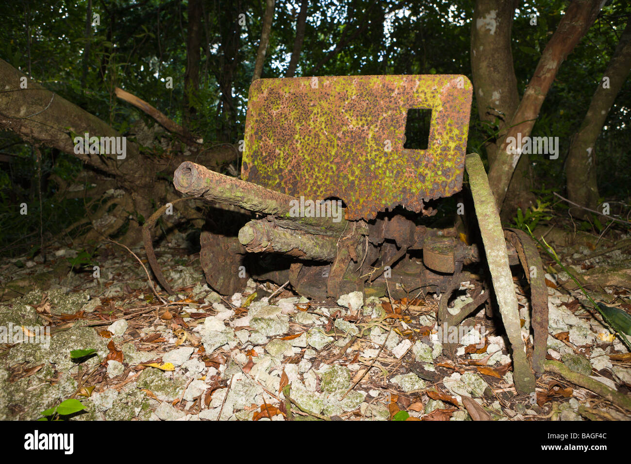 World war ii weapons hi-res stock photography and images - Alamy