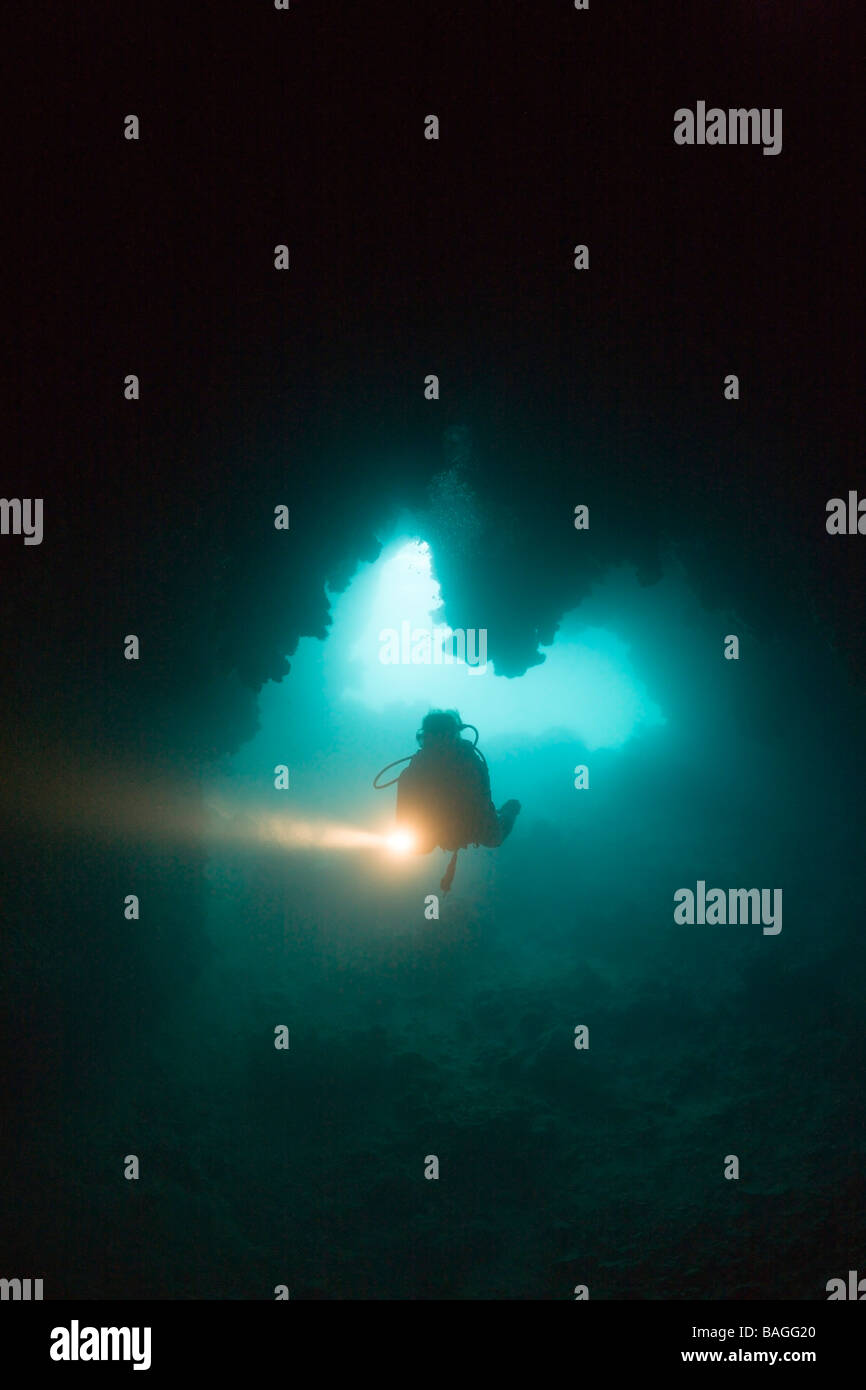 Underwater entrance of cave diver hi-res stock photography and images ...