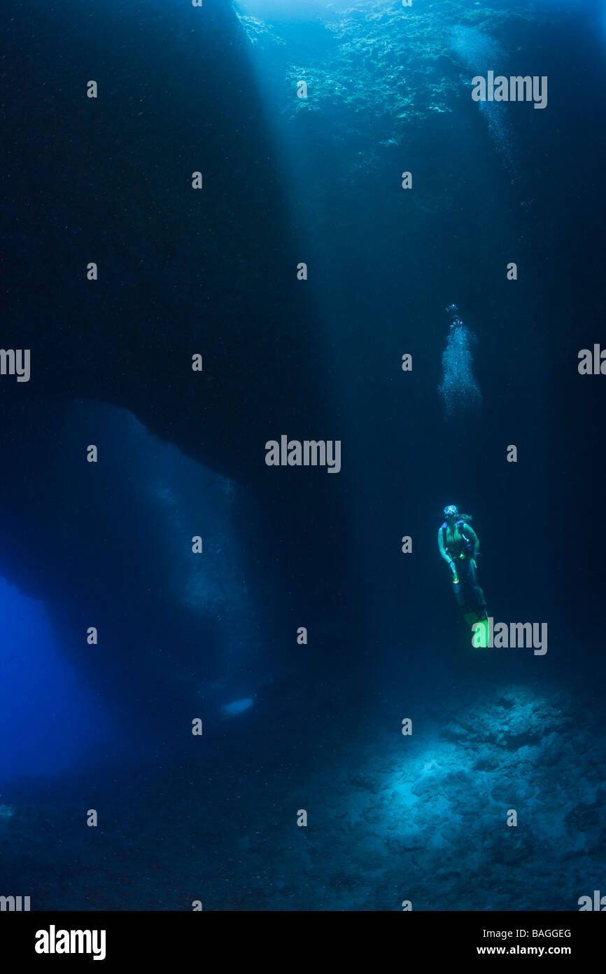 Cave cave cave cave hole hi-res stock photography and images - Alamy