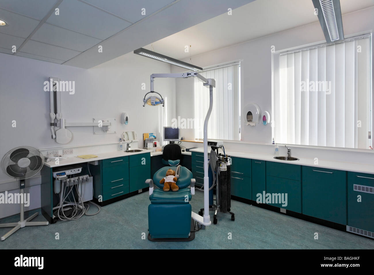heart of hounslow - centre for health dentist surgery Stock Photo - Alamy