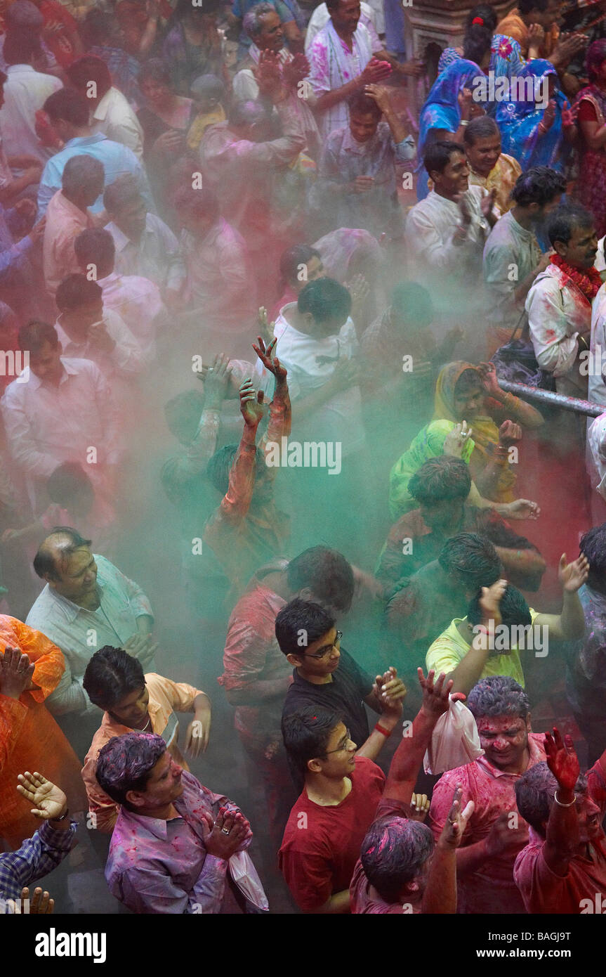 India, Uttar Pradesh, temple dedicated to the God Krishna, Holi ...